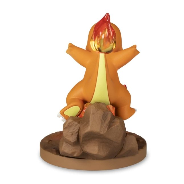 Pokémon Gallery Figure: Charmander (Flamethrower) | Pokémon Center ...