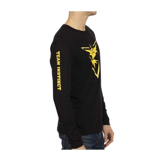 Pokémon GO Team Instinct Fitted Long-Sleeve T-Shirt - Men | Pokémon ...