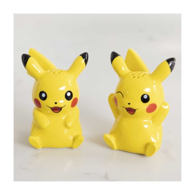 Pikachu Kitchen Ceramic Salt & Pepper Shaker Set | Pokémon Center ...