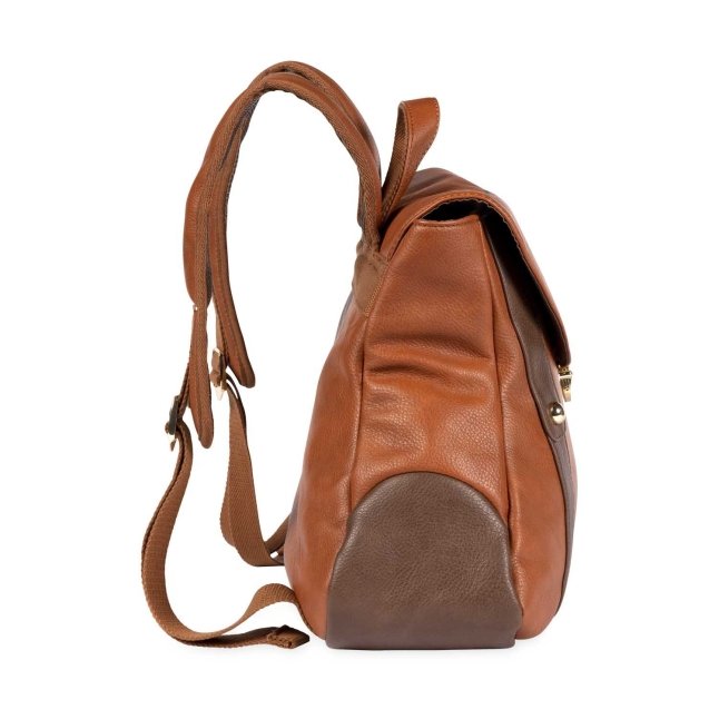 Galar Female Trainer Backpack | Pokémon Center Canada Official Site