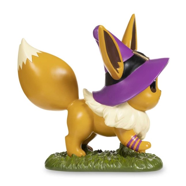 Enchanting Eevee Pokémon Spooky Celebration Yard Statue | Pokémon ...