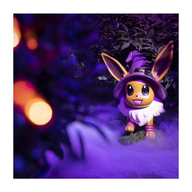 Enchanting Eevee Pokémon Spooky Celebration Yard Statue | Pokémon ...