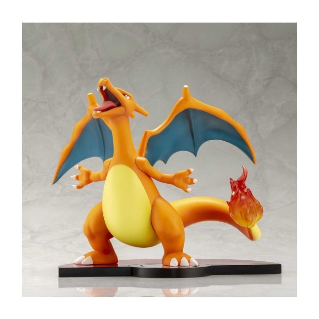 Kotobukiya Leon & Charizard Figures | Pokémon Center UK Official Site