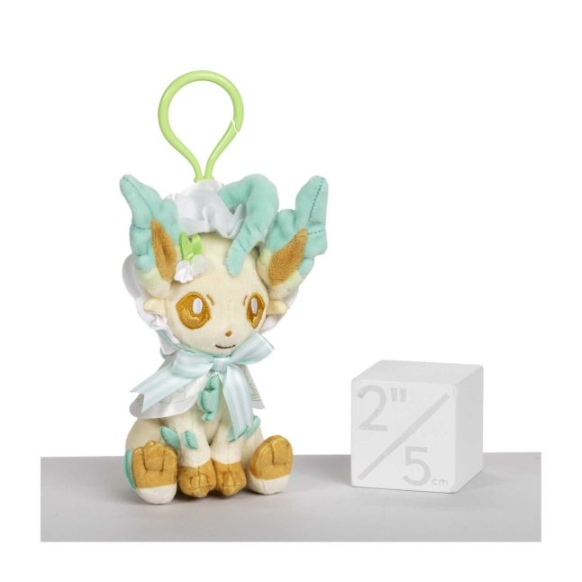 Leafeon Happy Spring Plush Key Chain | Pokémon Center Official Site