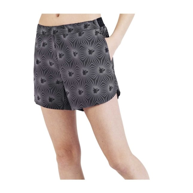 Pokémon Center × Craft: Pikachu Essence Black Stretch Shorts - Women ...