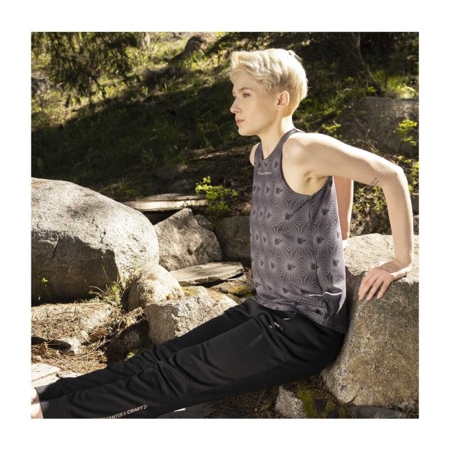 Pokémon Center × Craft: Pikachu Faun Black Open-Back Singlet - Women ...