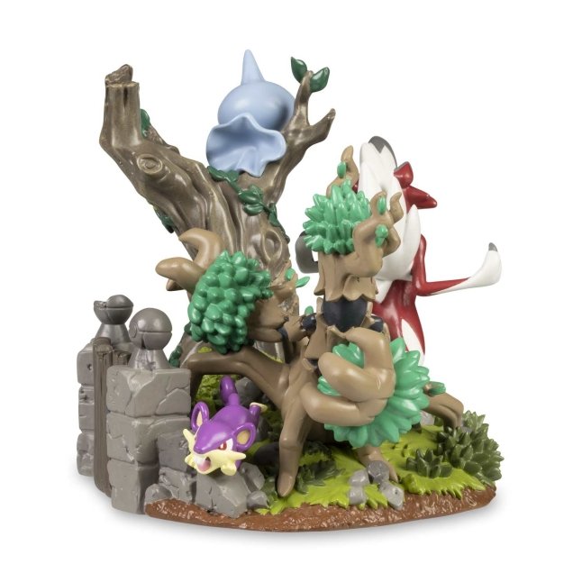 Haunted Pokémon Village: Lycanroc Howling Hill Figure | Pokémon Center ...