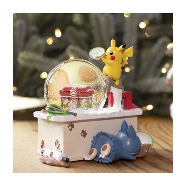 Mixing Up Fun Pokémon Holiday Snow Globe | Pokémon Center Official Site