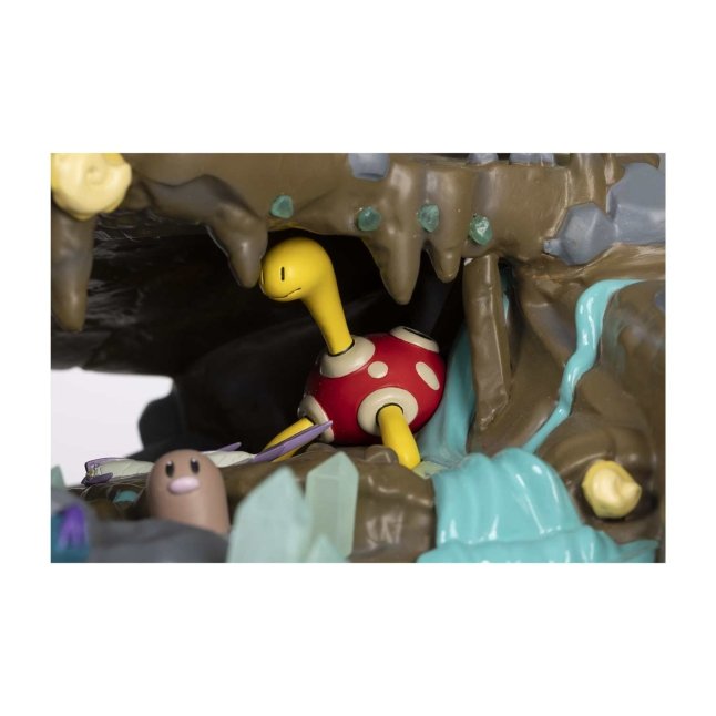 Pokémon Center Mountain of Discovery Figure | Pokémon Center UK ...