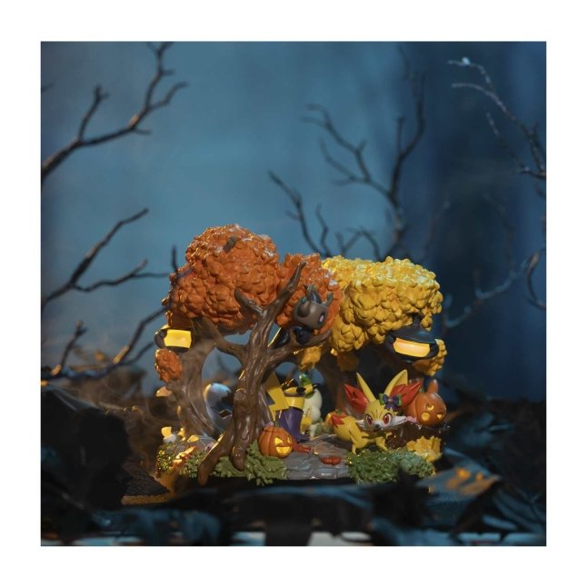 Spooky Forest Stroll Pokémon Halloween Figure | Pokémon Center Official ...