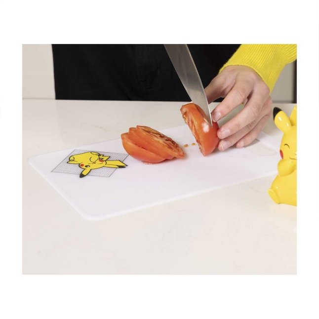 Pikachu Everyday Fun Kitchen Cutting Mats (2-Pack) | Pokémon Center UK ...