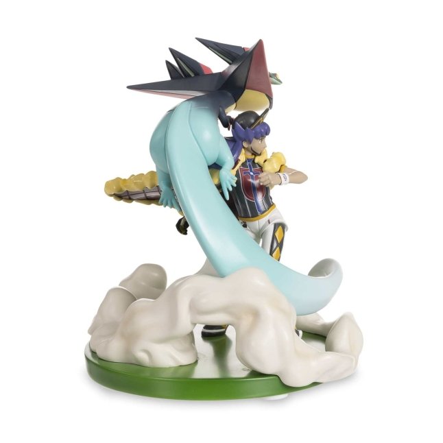 Leon & Dragapult Pokémon Trainers Figure | Pokémon Center UK Official Site