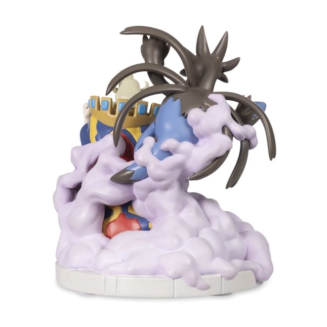 Ghetsis & Hydreigon Pokémon Trainers Figure | Pokémon Center Canada ...