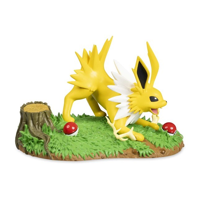 Skillful Strategy with Jolteon Evolving Personalities Figure | Pokémon ...
