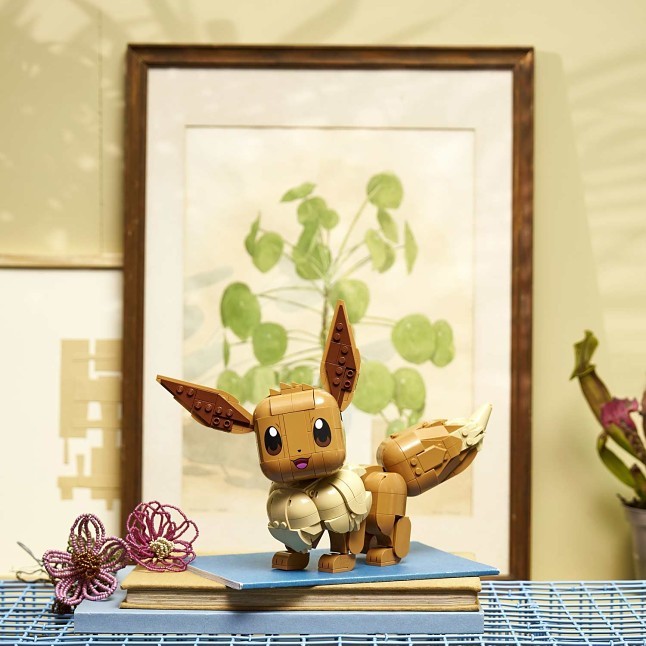 LEGO® Pokémon™ Eevee | Pokémon Center Official Site