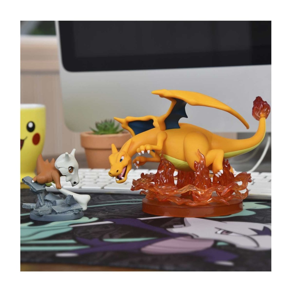 Pokémon Gallery Figure DX: Charizard (Blast Burn) | Pokémon Center ...