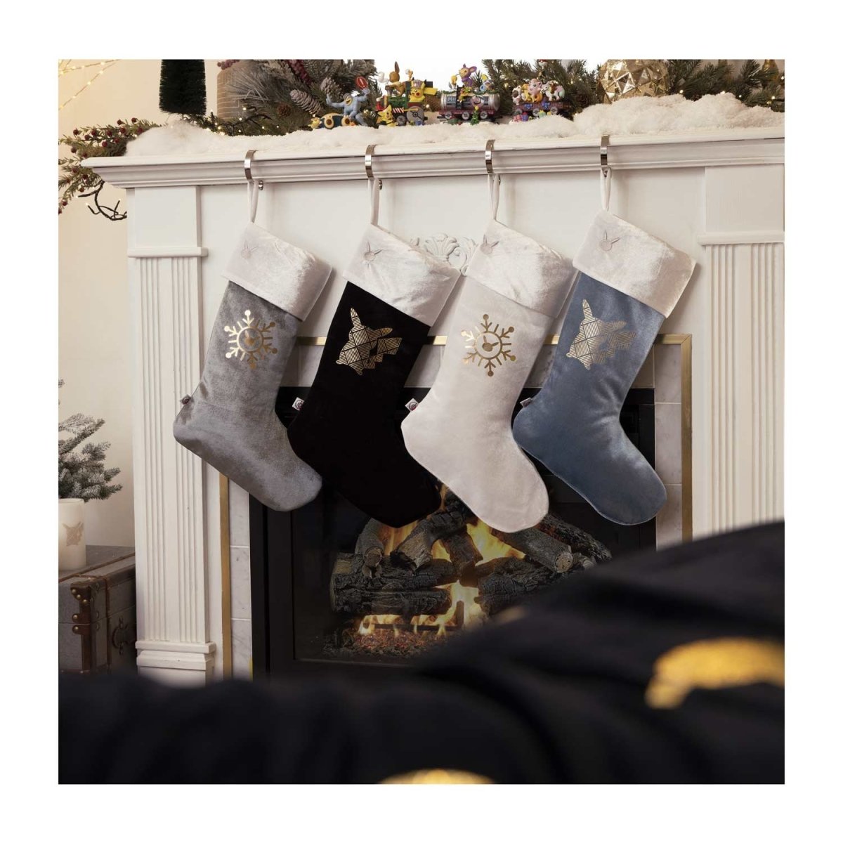 Pokémon Winter Wonders Gray Stocking | Pokémon Center Official Site
