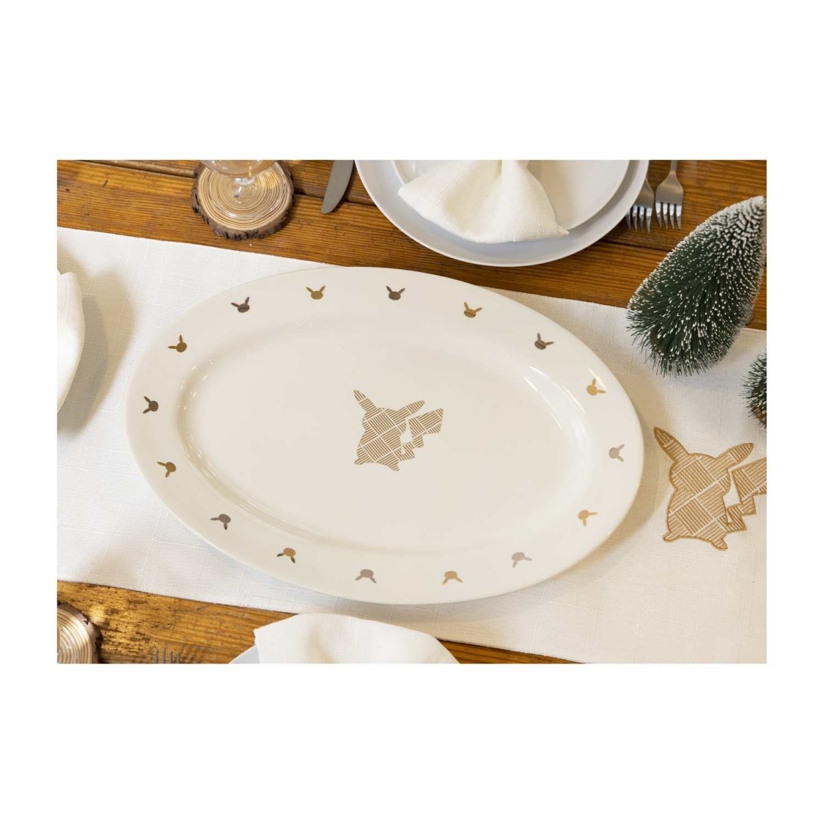 Pokémon Winter Wonders Ceramic Serving Plate | Pokémon Center Official Site