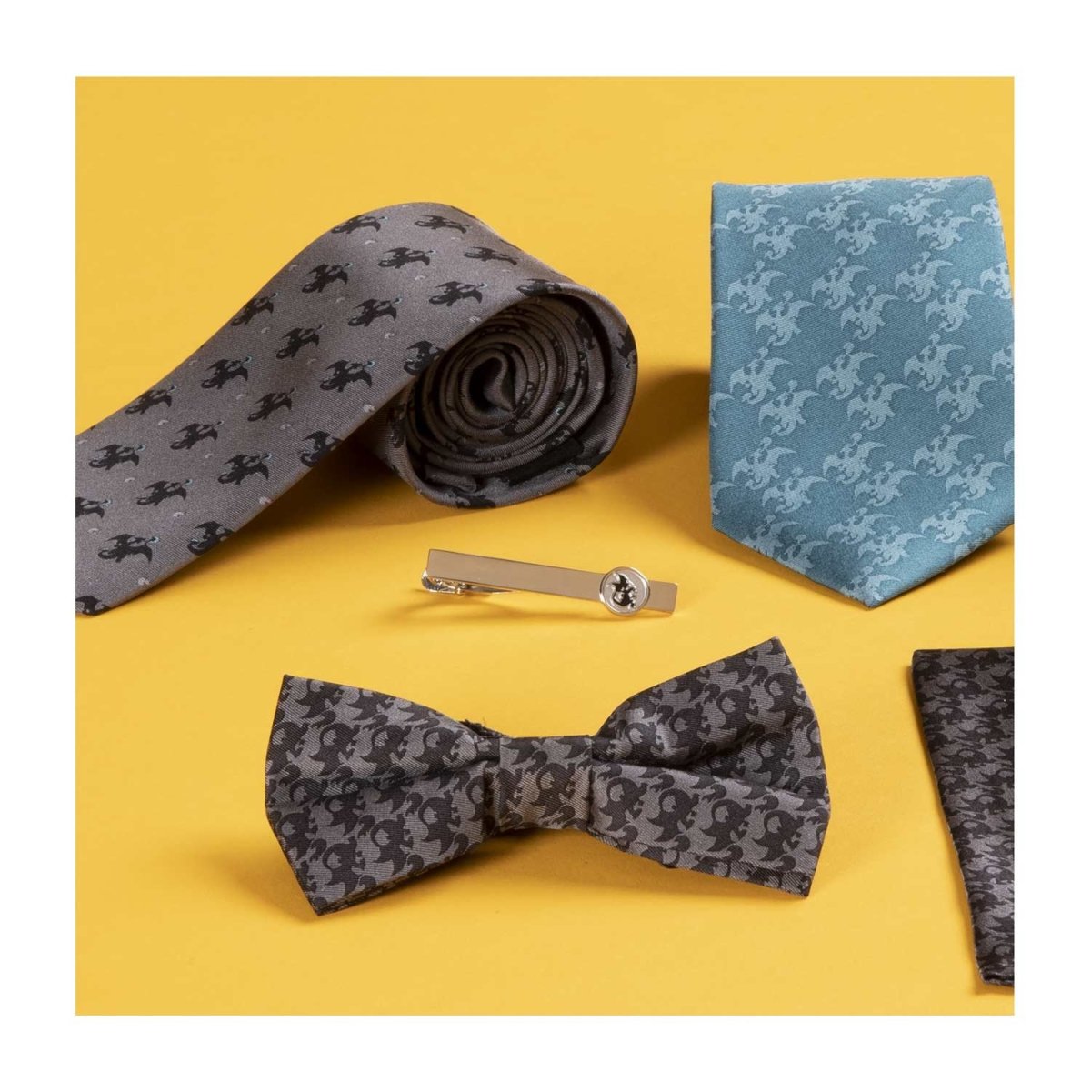 Pokémon Classics Charizard Charcoal Silk Bow Tie (One Size-Adult ...