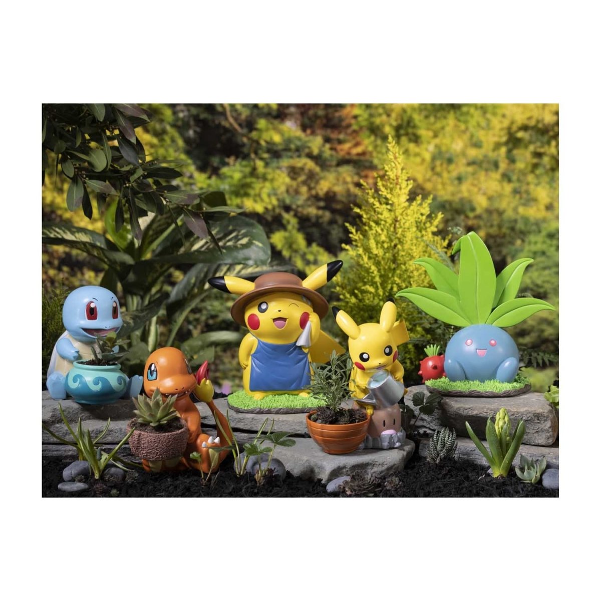 Pikachu (Male) Pokémon Gardening Statue | Pokémon Center Official Site