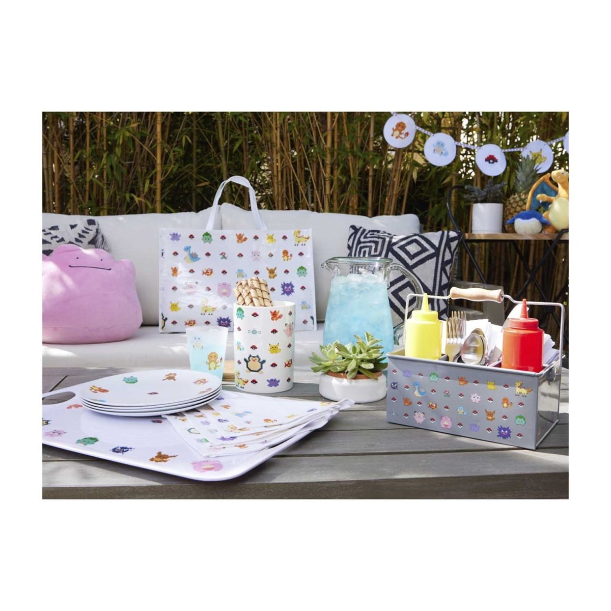 Pokémon Block Art Party Plates (4-Pack) | Pokémon Center Official Site