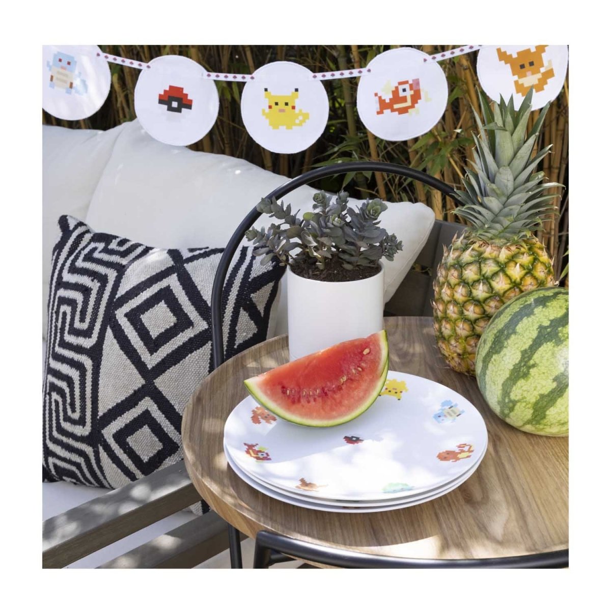 Pokémon Block Art Party Plates (4-Pack) | Pokémon Center Official Site