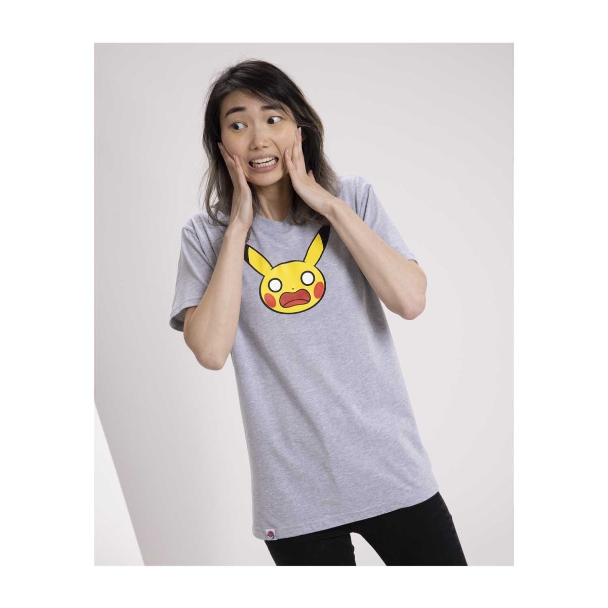 Pokémon Mood Collection: Pikachu Scared Fitted Crew Neck T-Shirt ...
