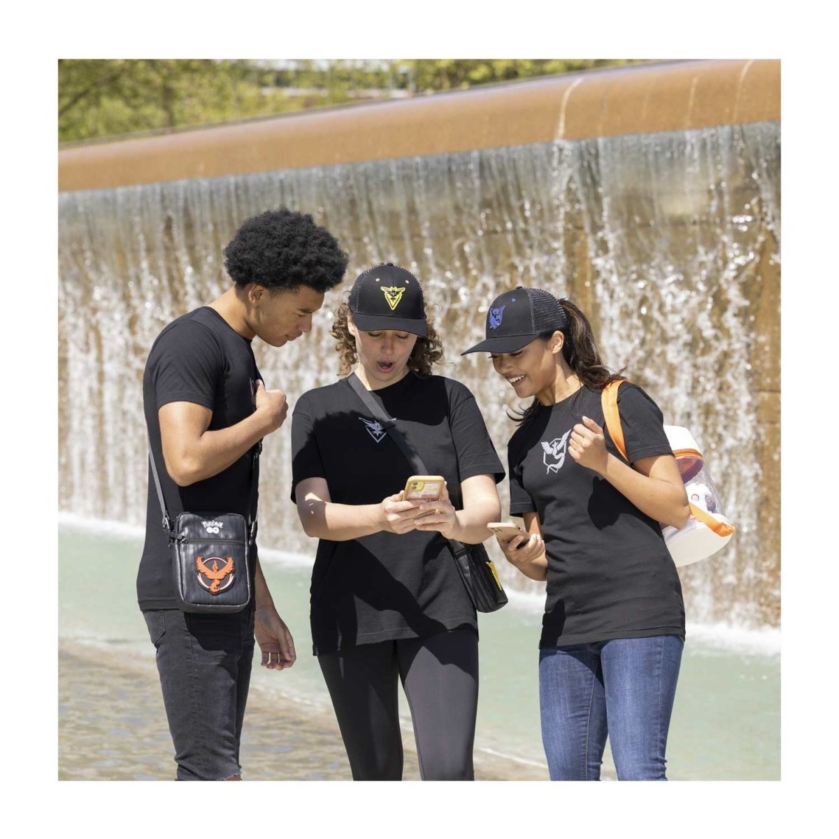 Team Instinct Pokémon GO Teams Relaxed Fit Crew Neck T-Shirt - Adult ...