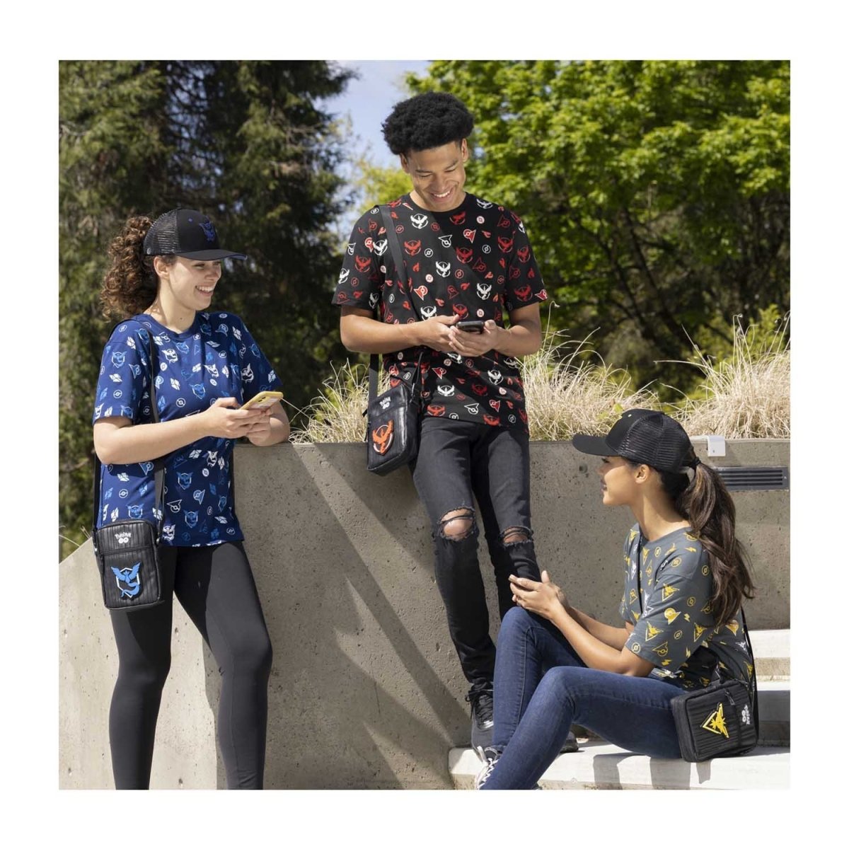 Team Instinct Pokémon GO Teams Crossbody Bag | Pokémon Center Official Site