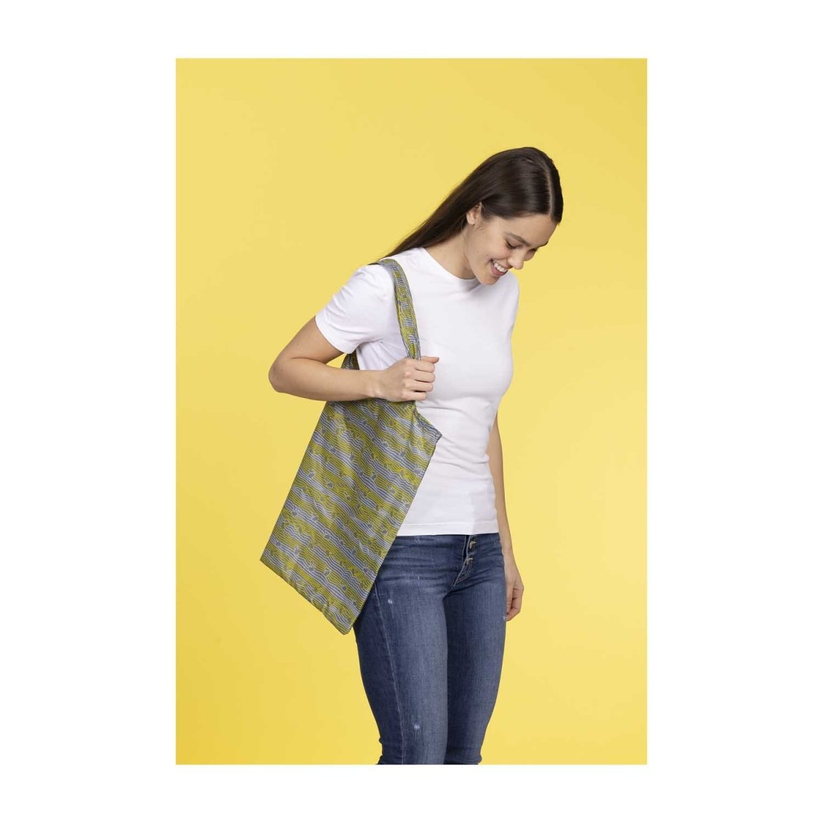 Pokémon Everyday Bags: Gray & Yellow Foldable Shopping Bag | Pokémon ...