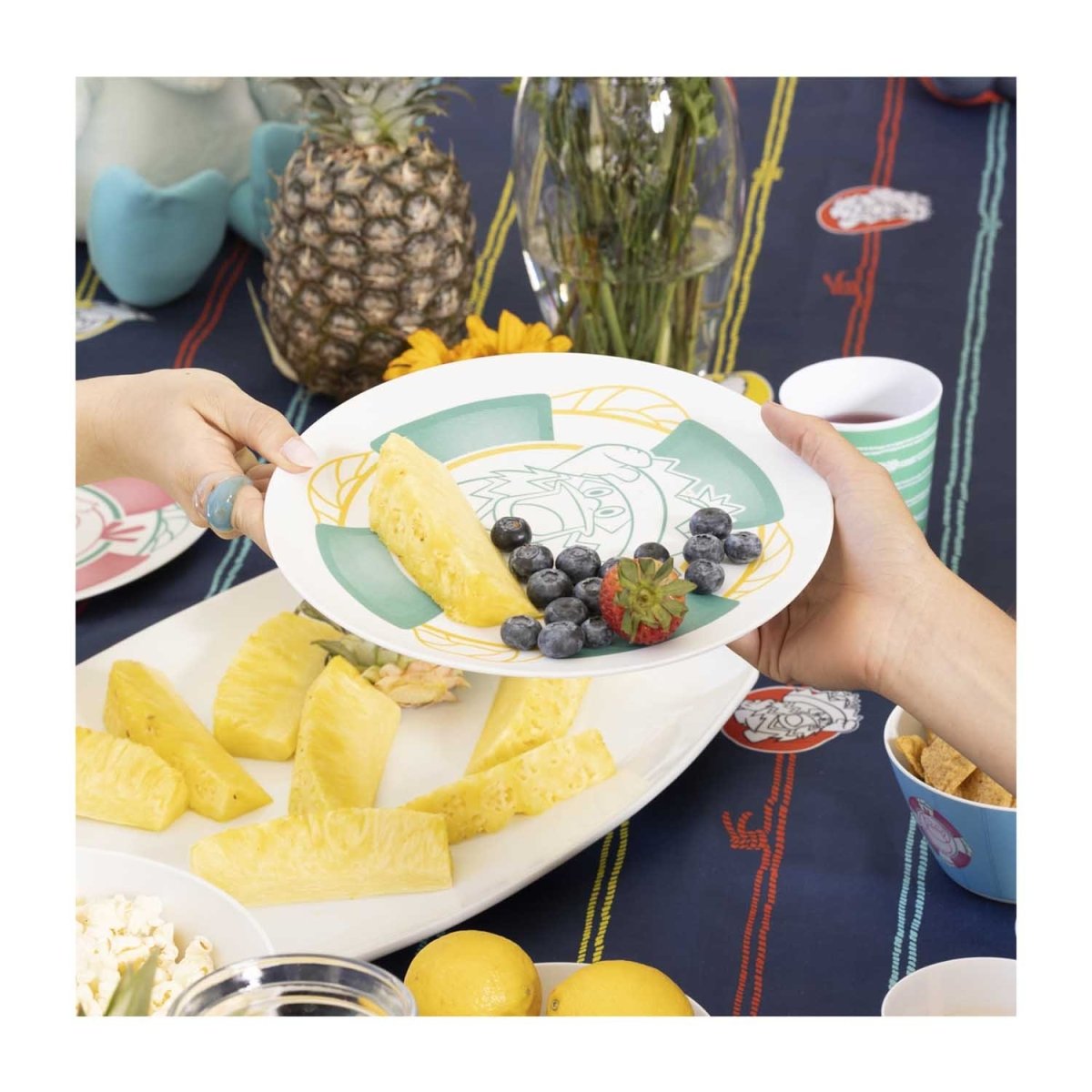 Pokémon Summer Days Dinner Plates (4-Pack) | Pokémon Center Official Site