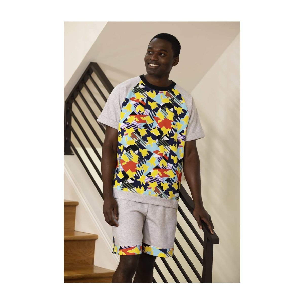 Pikachu Mix Pokémon Lounge Gray Shorts - Men | Pokémon Center Official Site