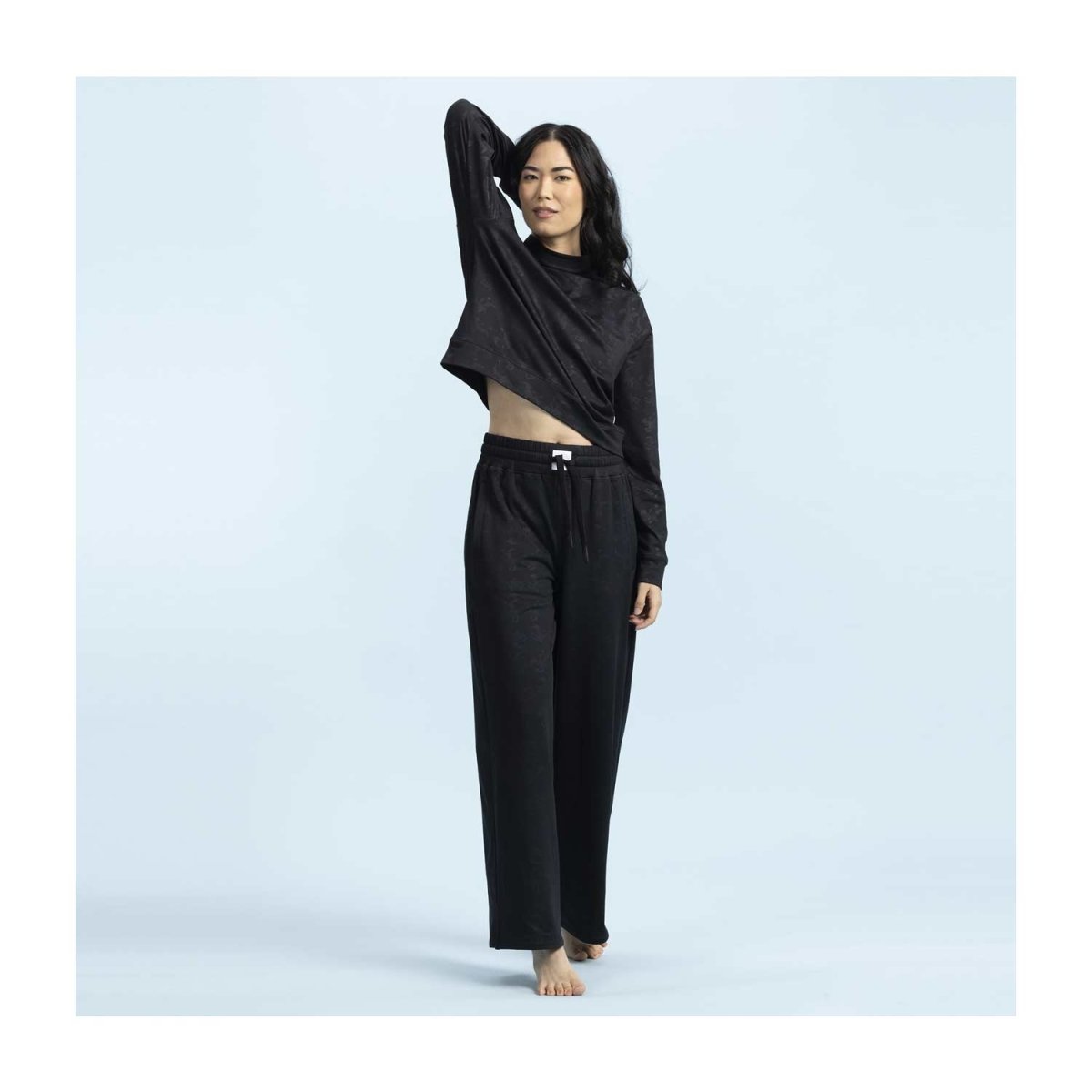 Charizard Pokémon Lounge Black Wide-Leg Pants - Women | Pokémon Center ...