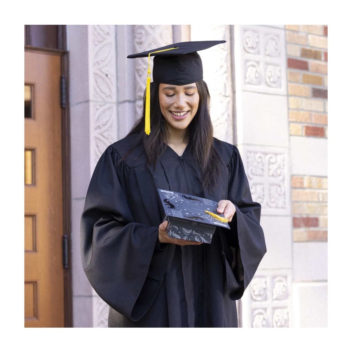 Graduation Pikachu & Eevee 2024 Pokémon Pin Box Set (4-Pack) | Pokémon ...