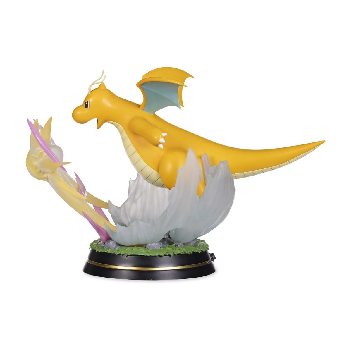 Dragonite Piercing Beam Figure by First 4 Figures | Pokémon Center UK ...