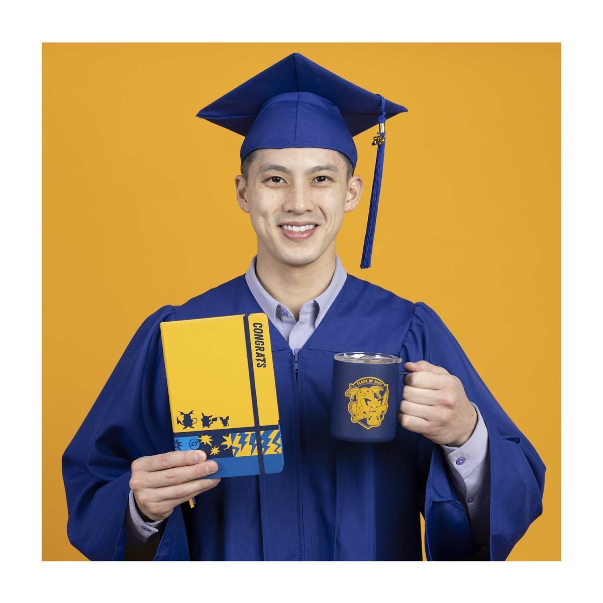 Pokémon Graduation: Pichu, Pikachu & Raichu Notebook | Pokémon Center ...