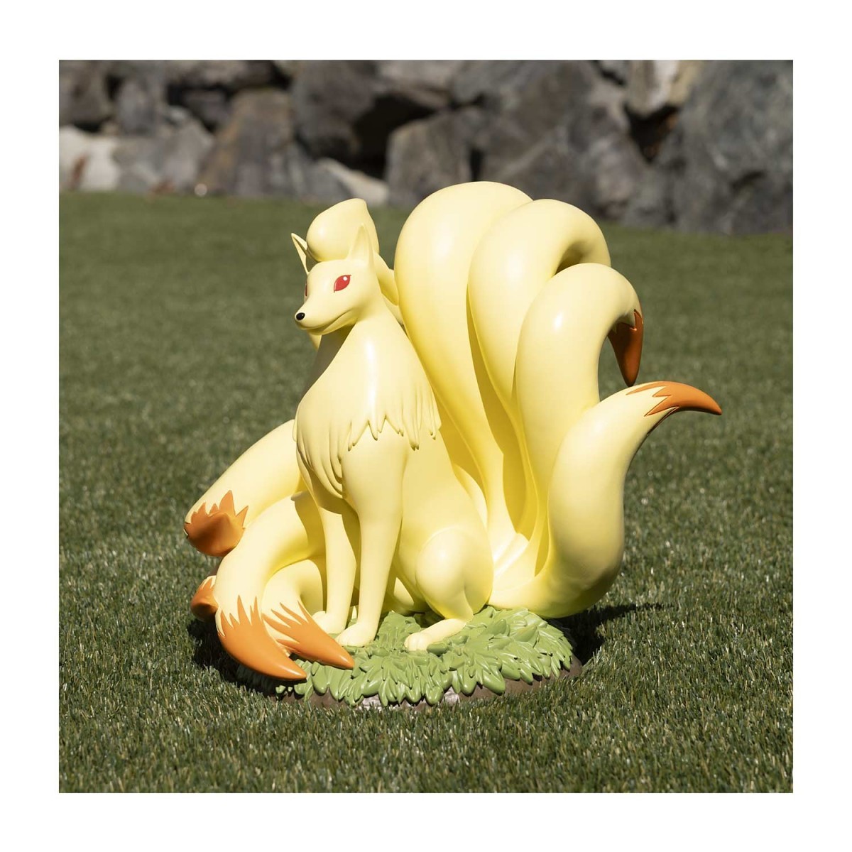 Ninetales Pokémon Garden Statue | Pokémon Center Official Site