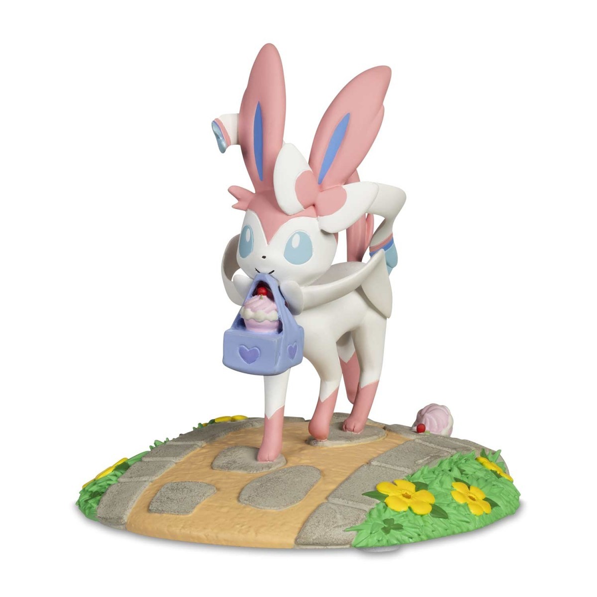 Charming Presents with Sylveon Evolving Personalities Figure | Pokémon ...