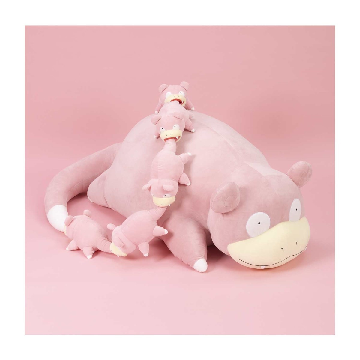 Slowpoke Go with the Slow Plush - 14 ¼ In | Pokémon Center Official Site