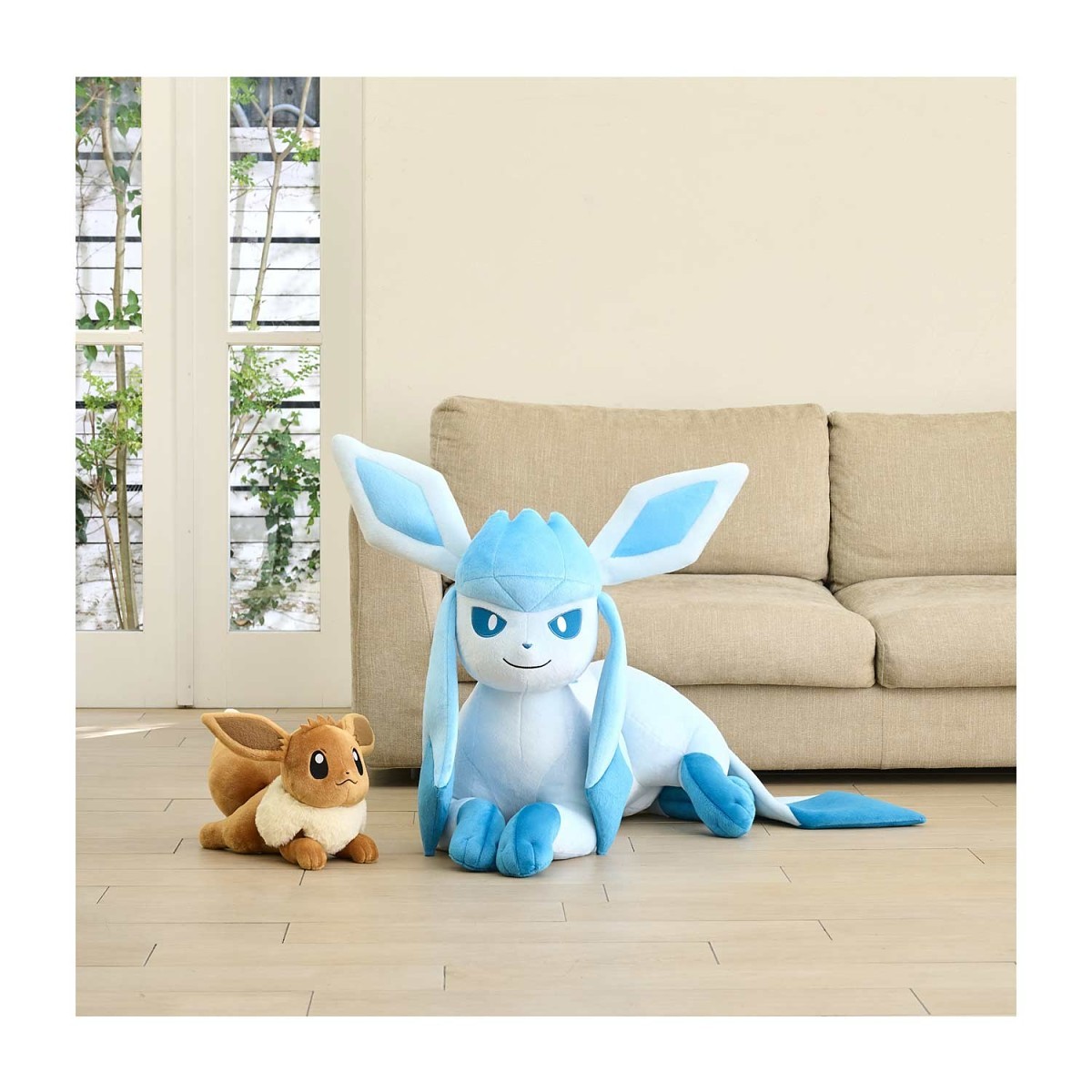 Glaceon Pokédex-Size Poké Plush - 30 ¼ In. | Pokémon Center Official Site