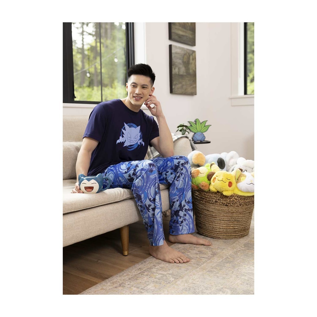 Swirling Shadows Pokémon Sleepwear Pants - Men | Pokémon Center UK ...