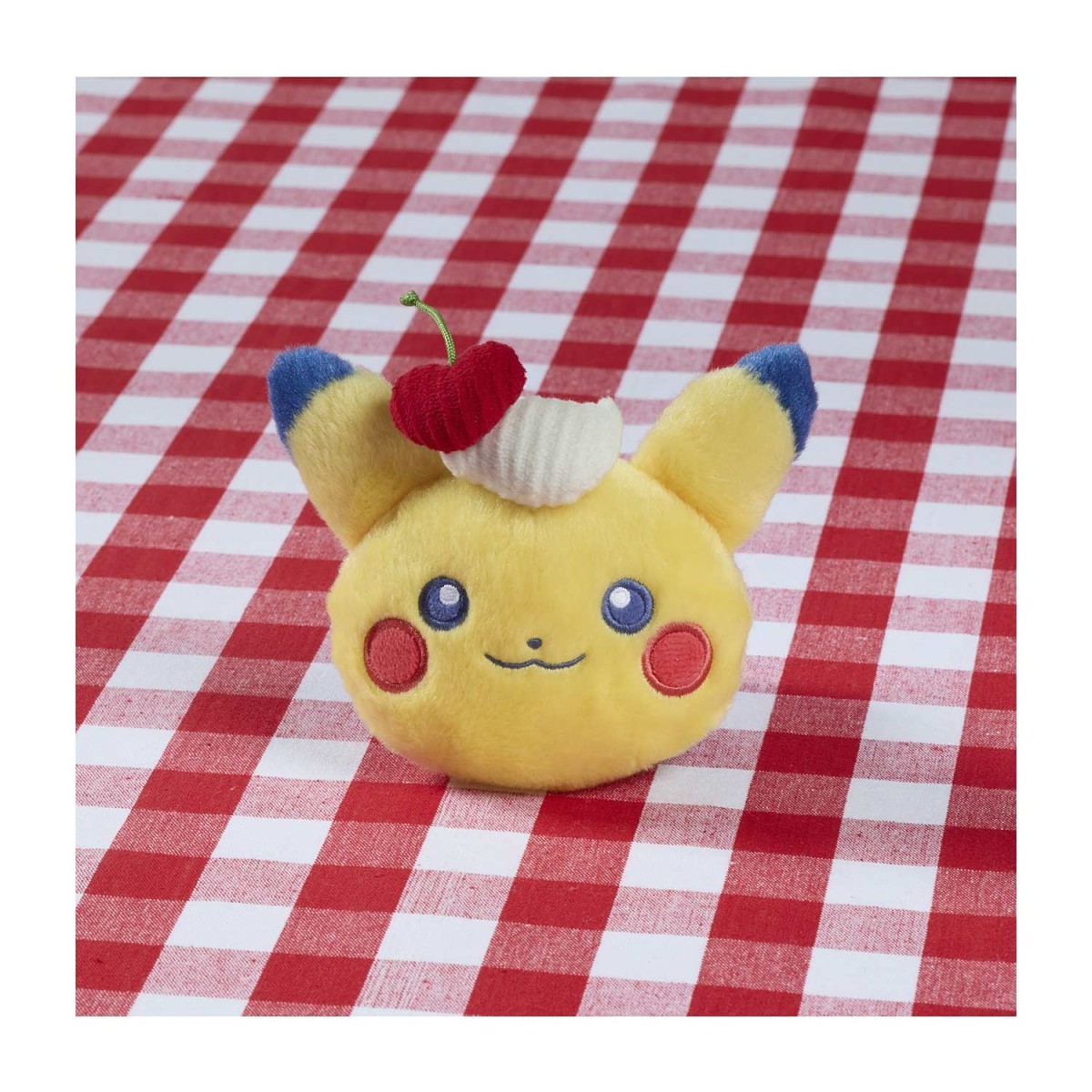 Pikachu Sweetheart Diner Plush Hand Mirror | Pokémon Center Official Site