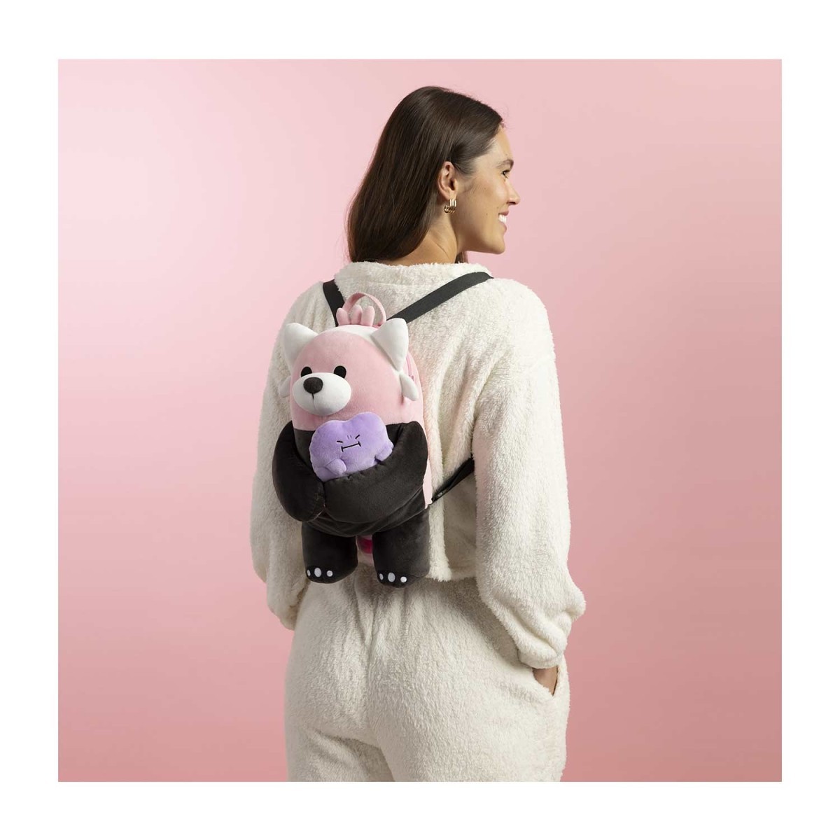 Bewear Hug Plush Backpack | Pokémon Center Official Site