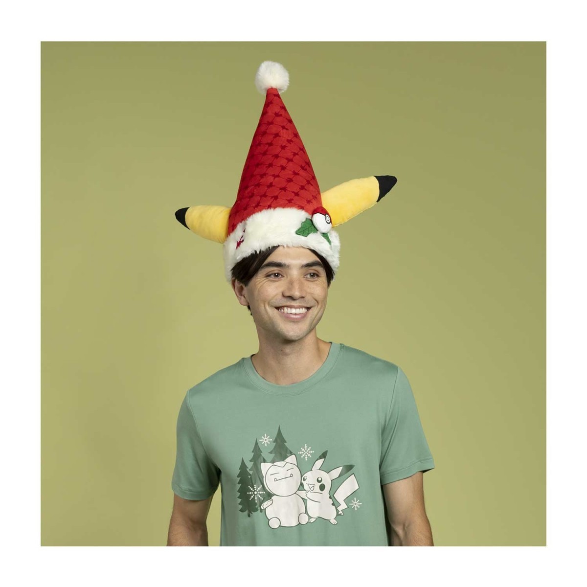 Pikachu Pokémon Holiday Plush Hat (One Size-Adult) | Pokémon Center ...
