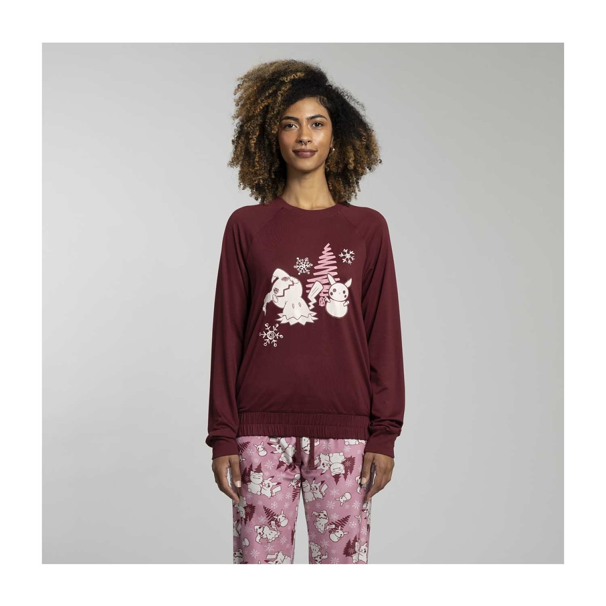 Mimikyu Pokémon Holiday Red Sleep Top - Women | Pokémon Center Official ...