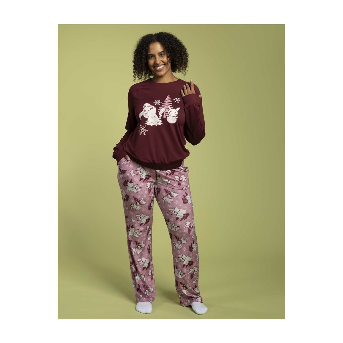 Mimikyu Pokémon Holiday Red Sleep Top - Women | Pokémon Center Official ...