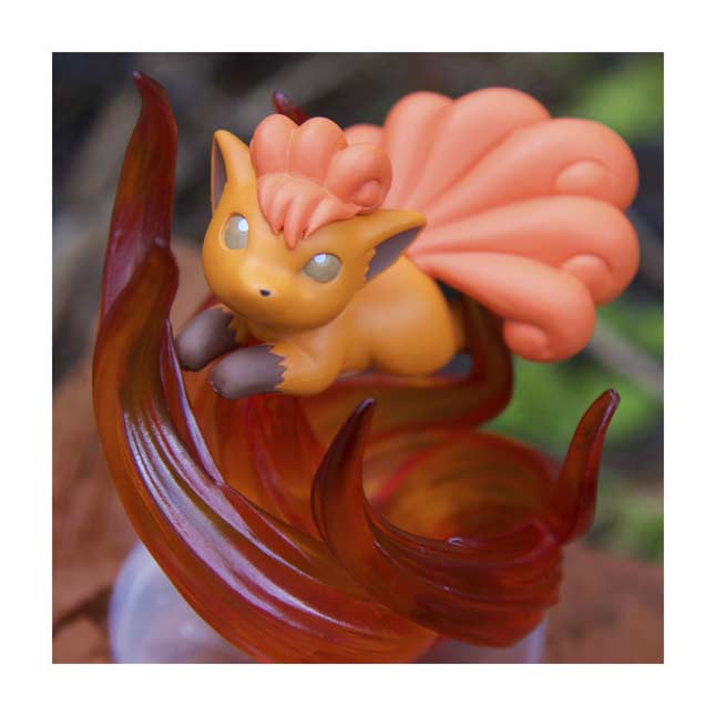 Pokémon Gallery Figure: Vulpix (Fire Spin) | Pokémon Center Canada ...