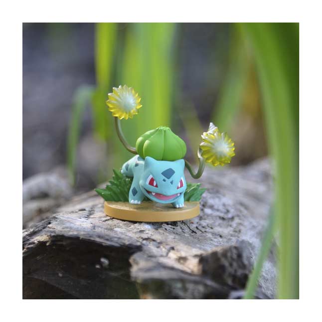 Pokémon Gallery Figure: Bulbasaur (Vine Whip) | Pokémon Center Official ...