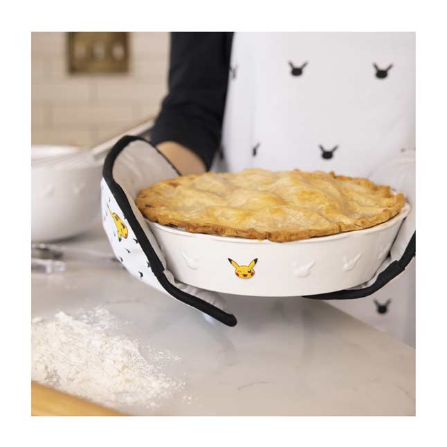 Pikachu Kitchen Stoneware Pie Dish | Pokémon Center Official Site