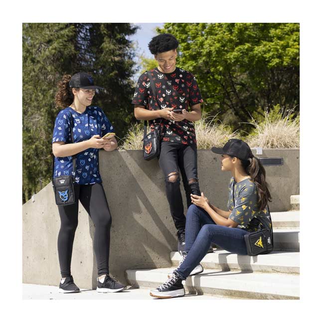 Team Valor Pokémon GO Teams Allover-Print Relaxed Fit Crew Neck T-Shirt ...